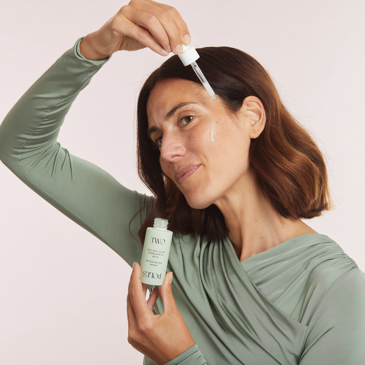 TWO POLES Cosmetics | Cosmética facial honesta e inteligente